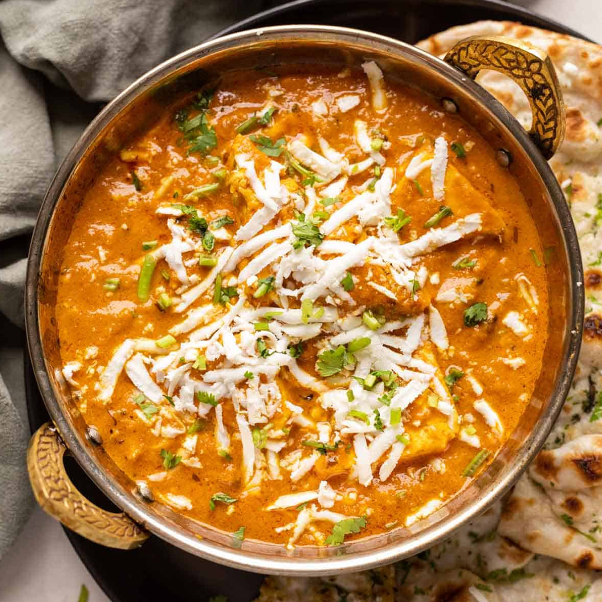 Paneer Lababdar: A Delicious North Indian Curry 🥰